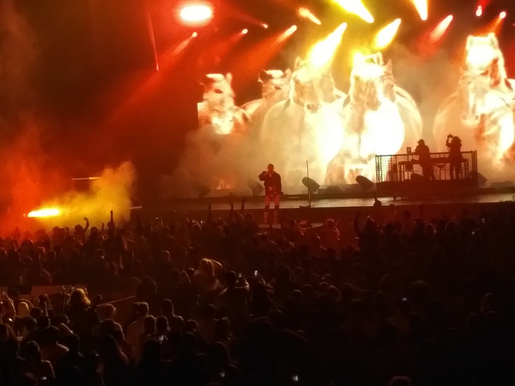 Concert Review: Kendrick Lamar – The DAMN Tour at the Air Canada Centre ...