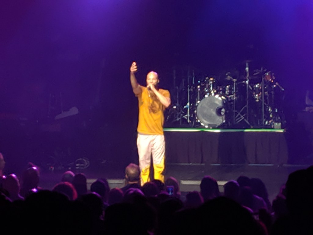 Concert Review: Common at The Queen Elizabeth Theatre in Toronto ...